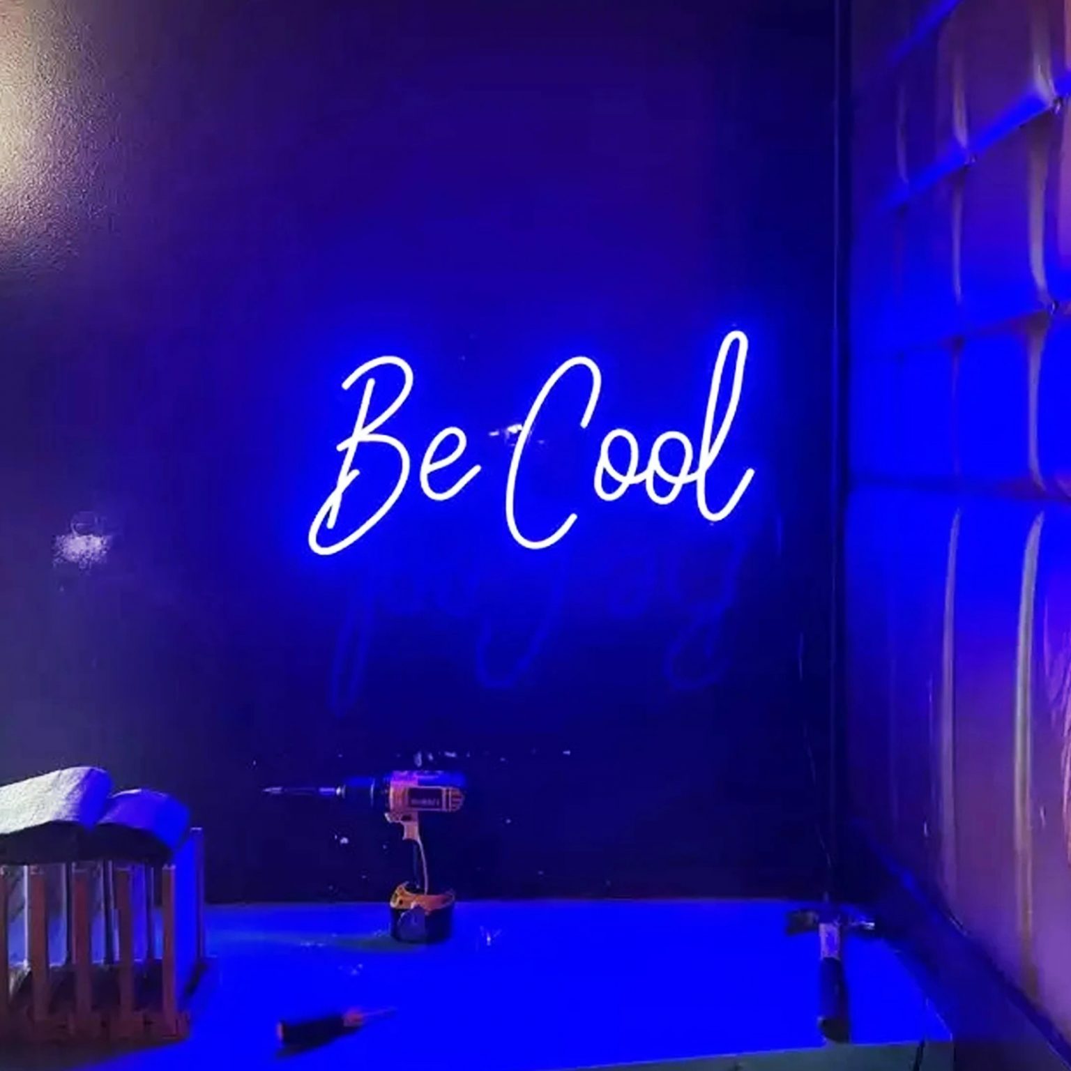 Be Cool Neon Sign | Liuyang Lamps